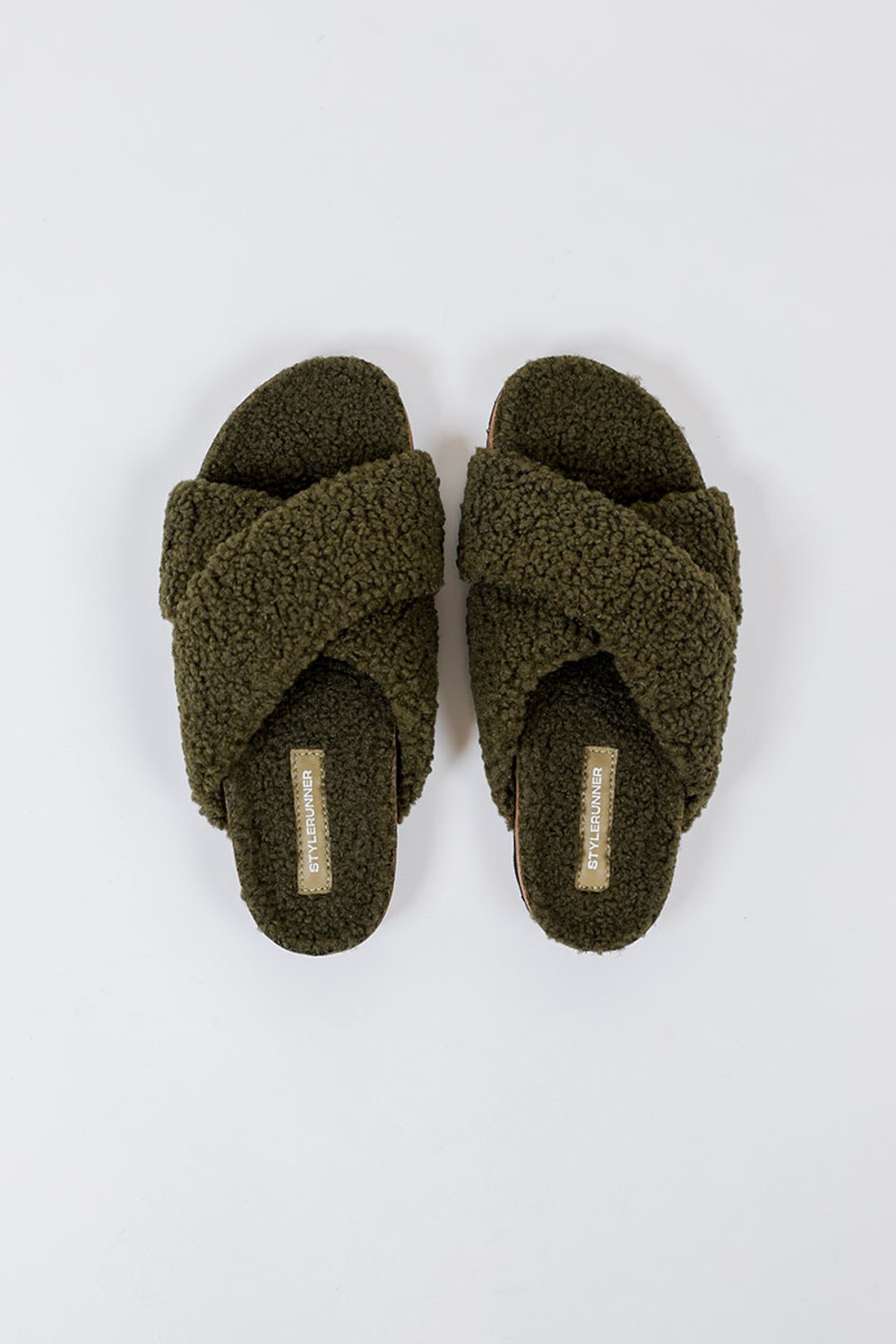 Stylerunner Sherpa Crossover Slides Moss | Stylerunner