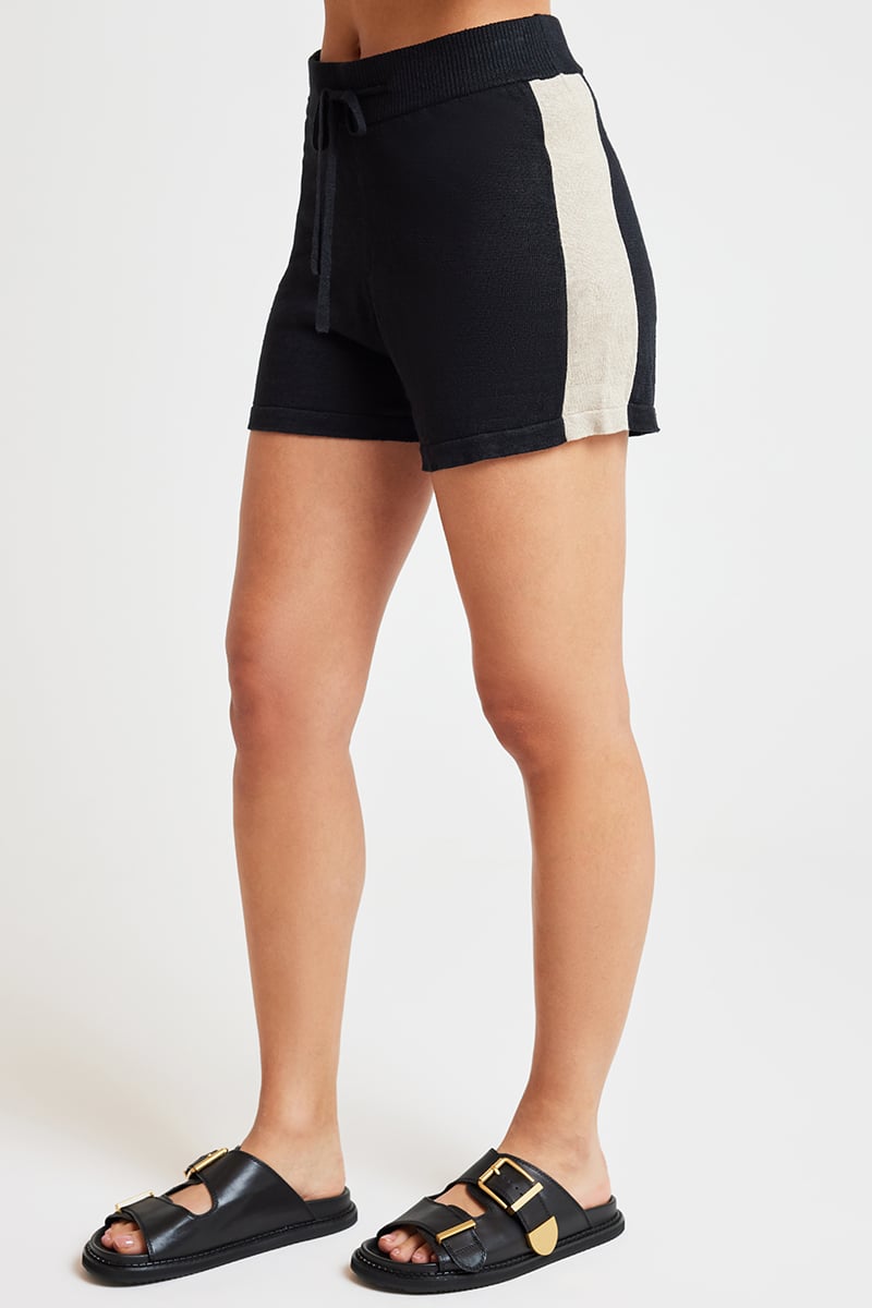 ARCAA Larri Short Black/Taupe | Stylerunner
