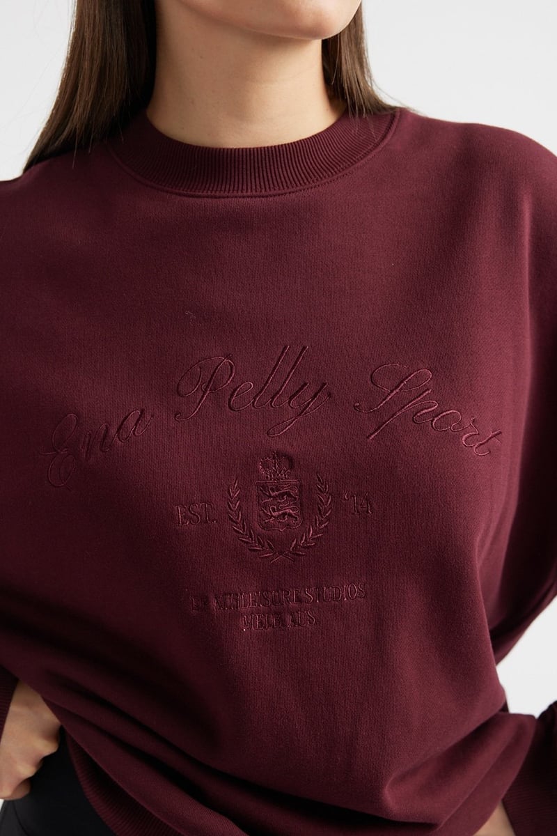 Ena Pelly Classic Sport Sweater Cherry Cola | Stylerunner