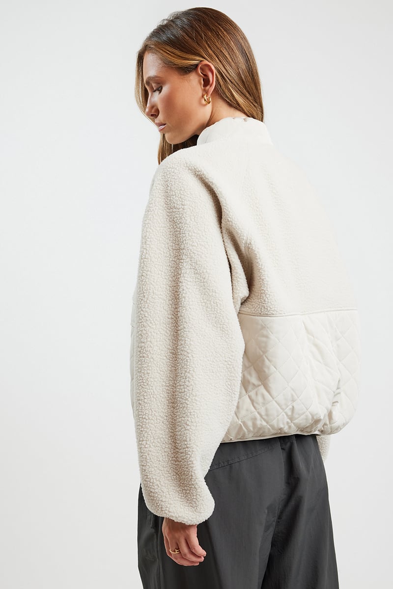 P.E Nation Technique Quilt Jacket Cloud | Stylerunner