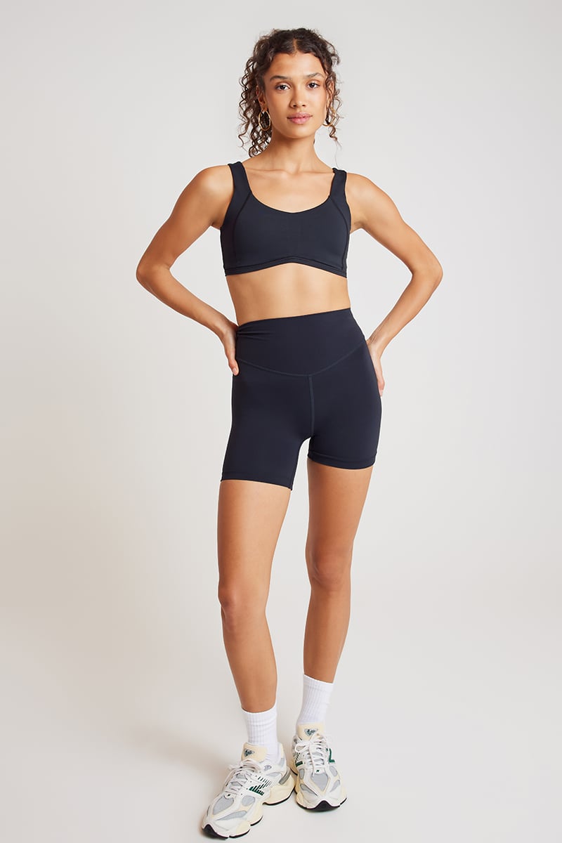 Leelo Active Luxe Signature Crop Black | Stylerunner