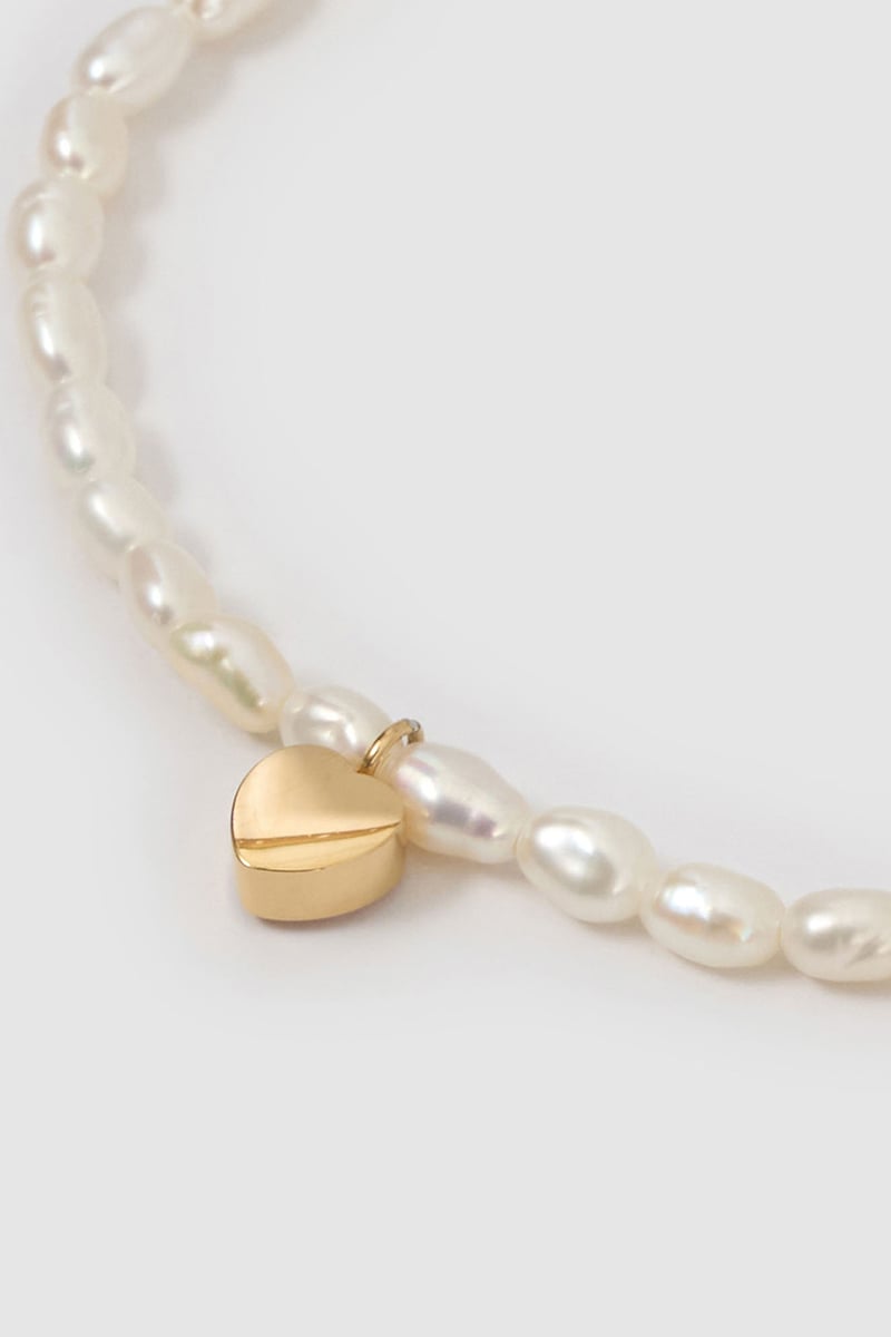 Arms of Eve Kiki Pearl Heart Bracelet Pearl | Stylerunner