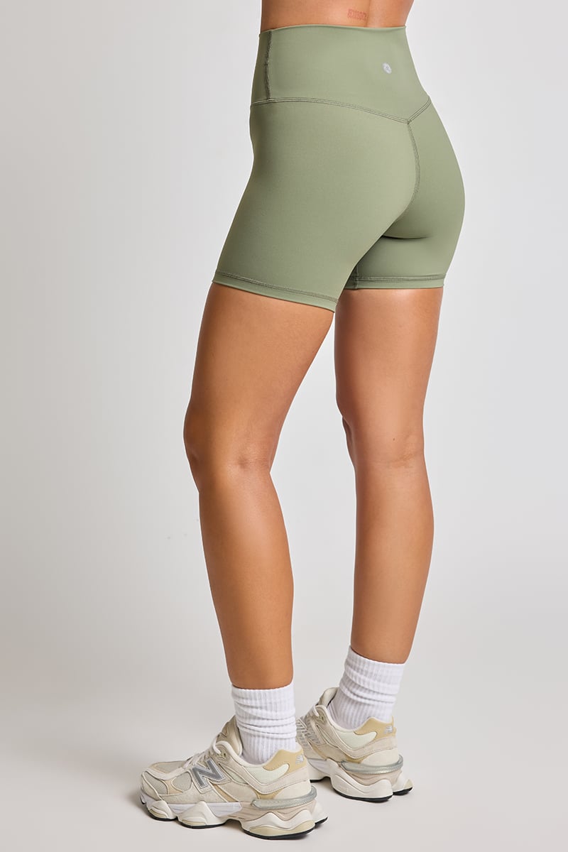 Leelo Active Sculpt 5" Bike Short Khaki | Stylerunner