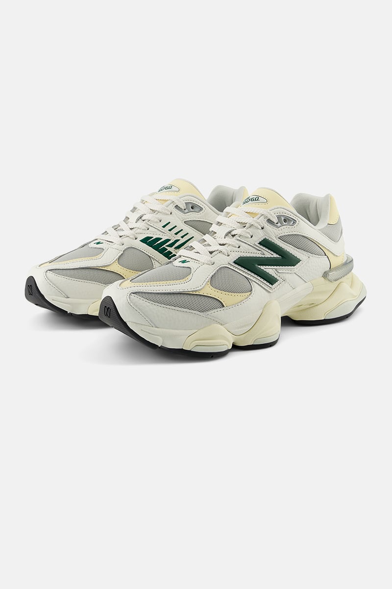 New Balance 9060 Sea Salt (108) | Stylerunner
