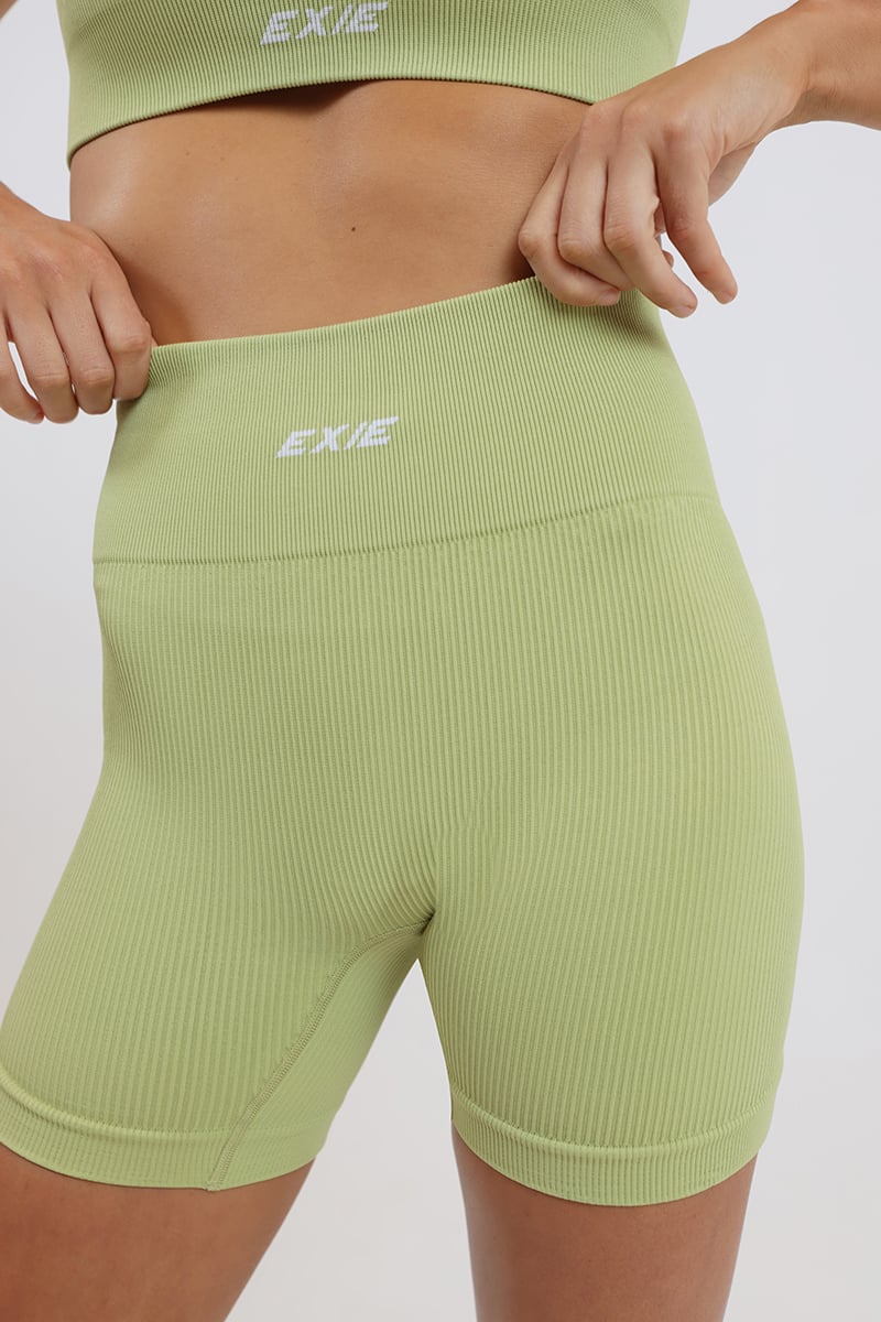 Exie Volt Short Jade | Stylerunner