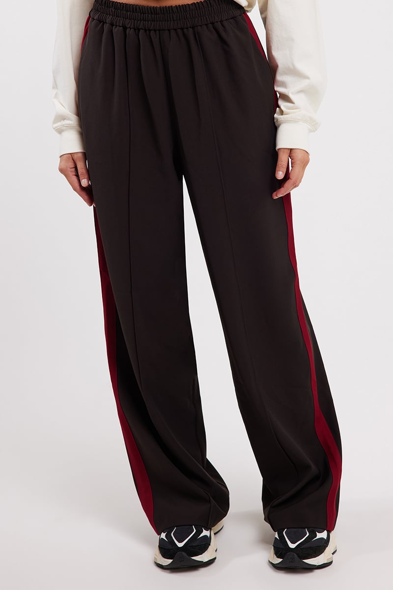 Stylerunner Donita Pant Walnut | Stylerunner