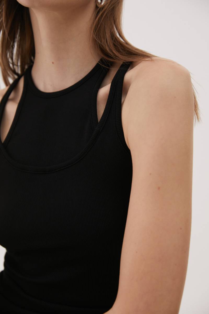 Misha Urban Cameron Tank Black | Stylerunner