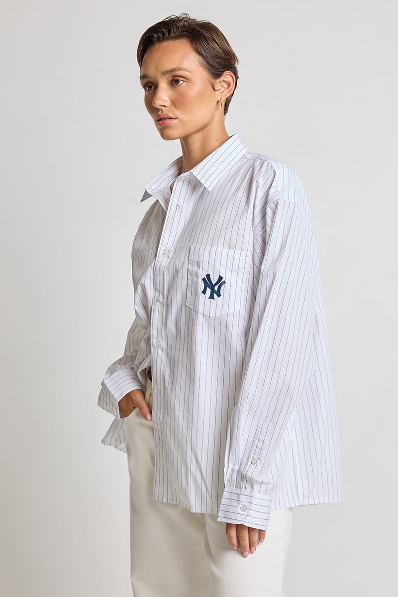Majestic Yankees Pinstripe Shirt Optic White | Stylerunner
