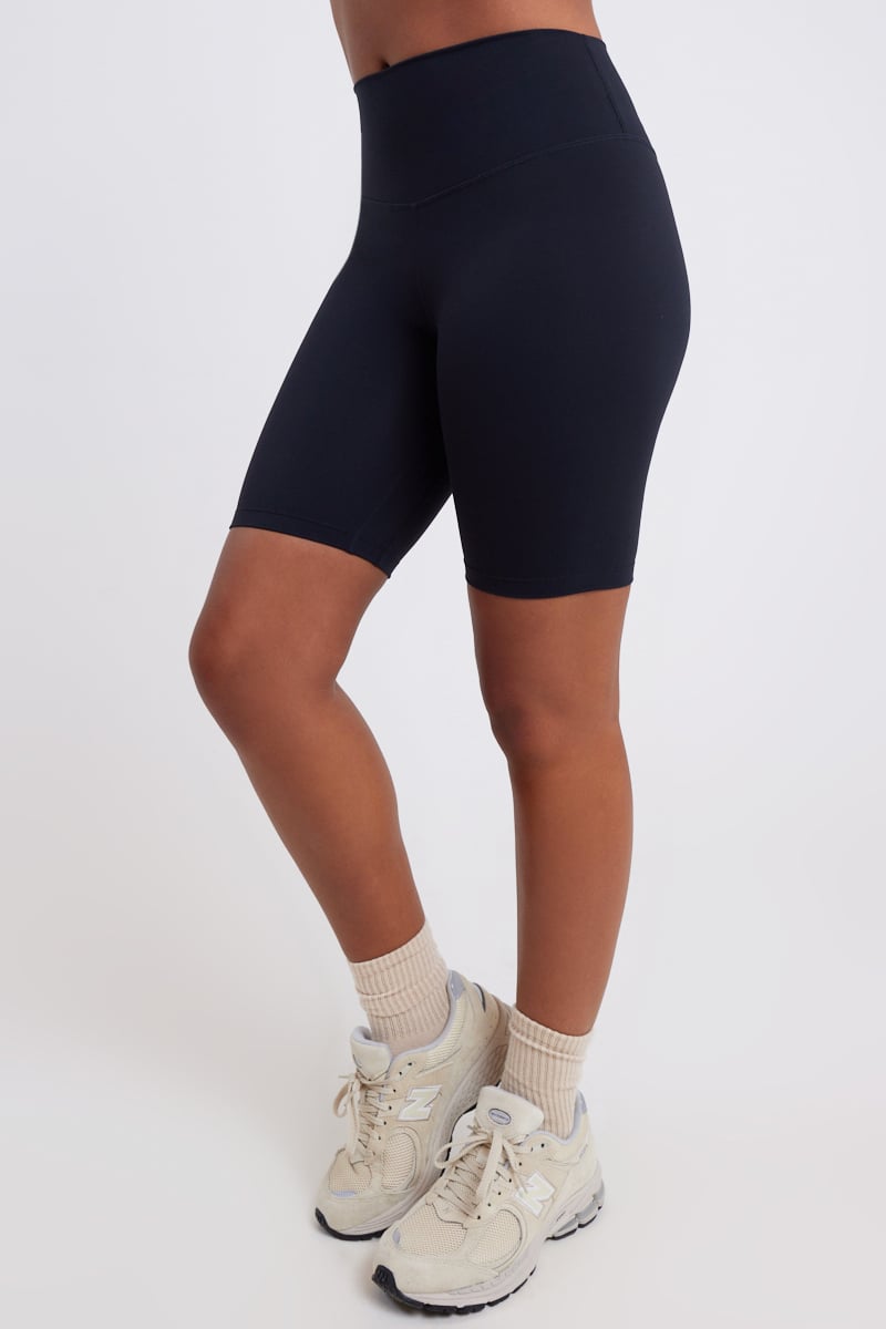 Stylerunner Element 7" Short Onyx | Stylerunner