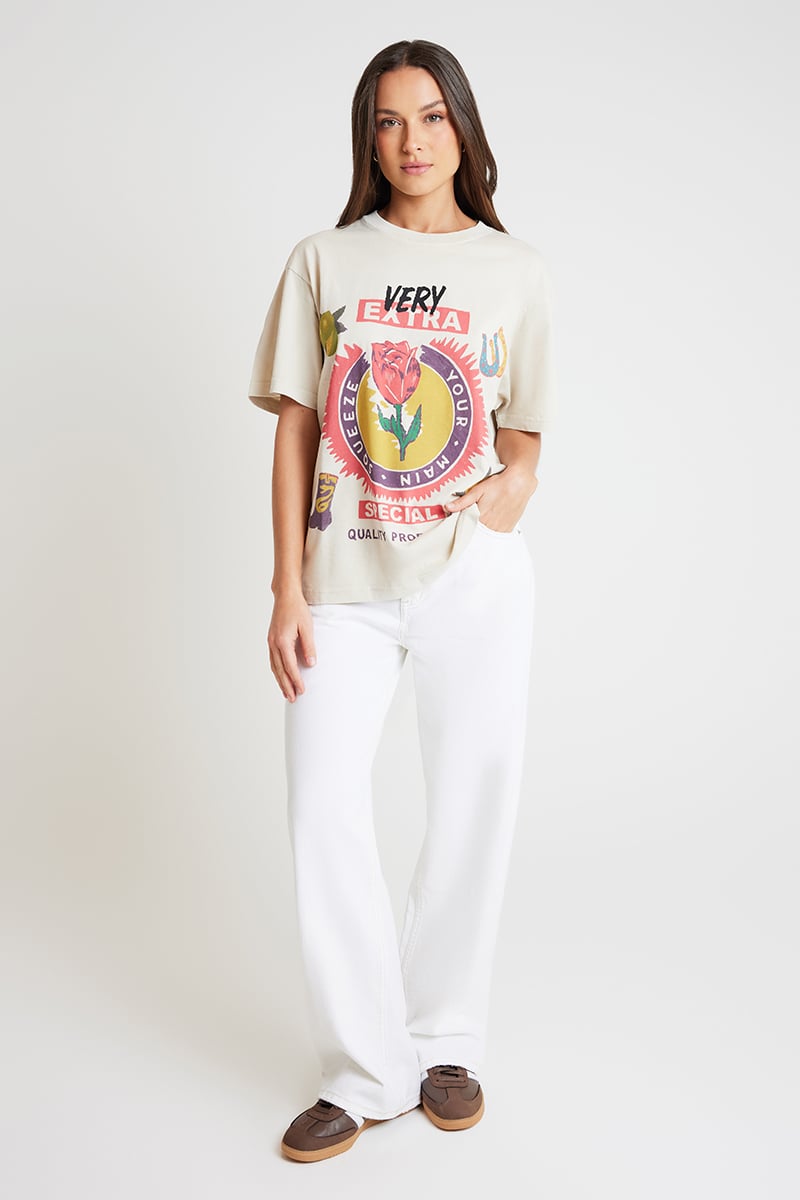 SOMETHING VERY SPECIAL Main Squeeze Graphic Tee Vintage White | Stylerunner