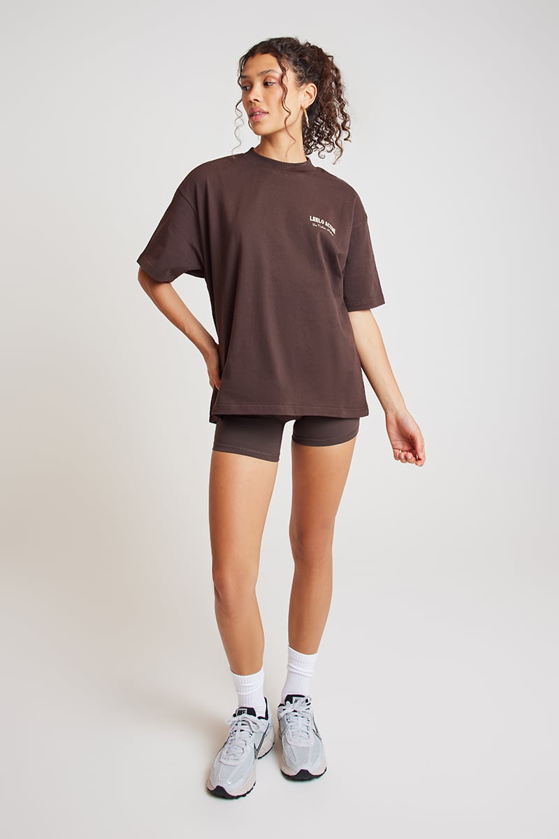 Leelo Active Pilates Collection Boyfriend Tee V3 Dark Choc | Stylerunner