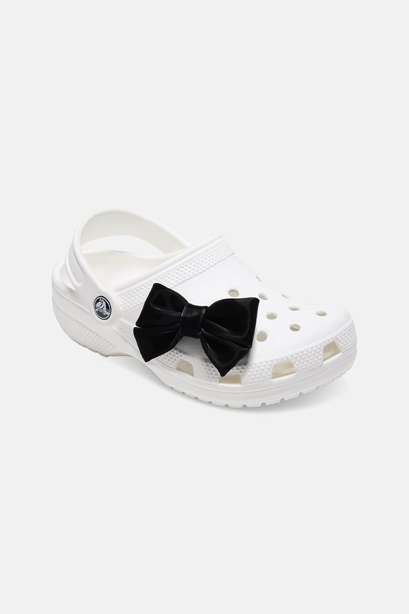 Crocs Acc Dark Romance Bow Jibbitz Dark Romance Black Bow | Stylerunner