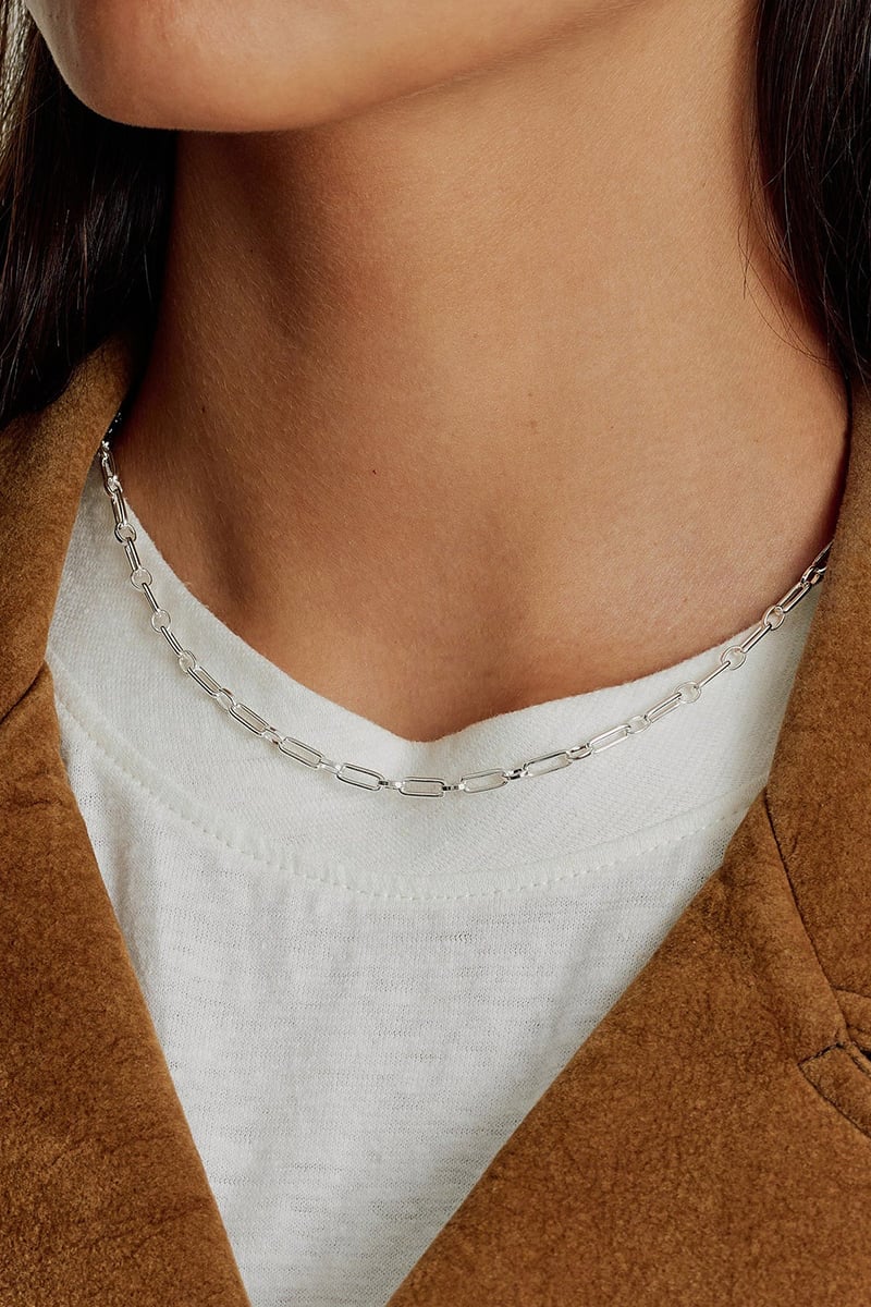 Brie Leon | Stylerunner