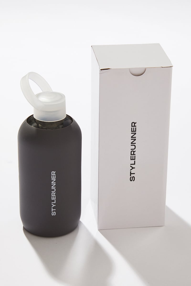Stylerunner Carry Me Glass Bottle Charcoal | Stylerunner