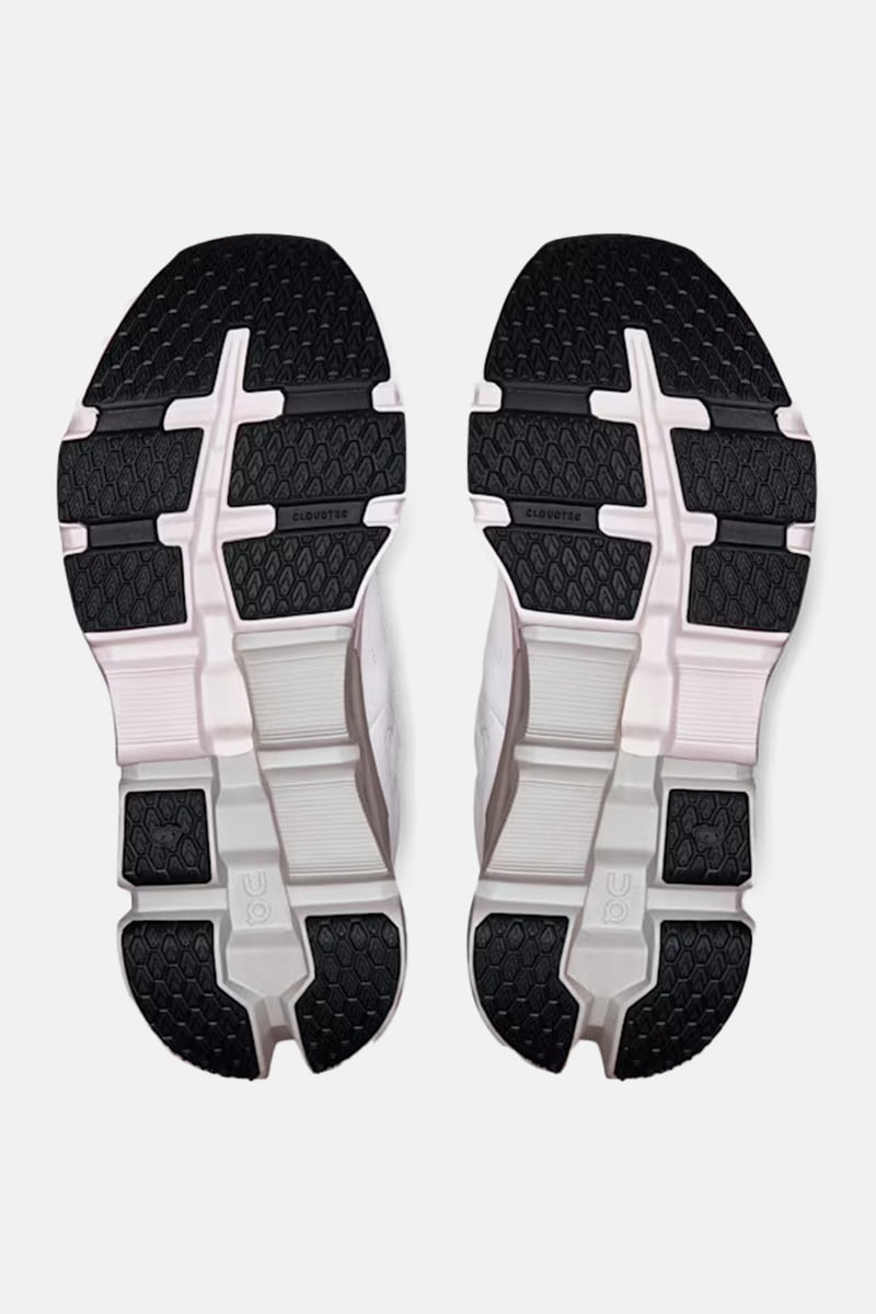 ON Cloudflyer 5 Arctic Cream | Stylerunner