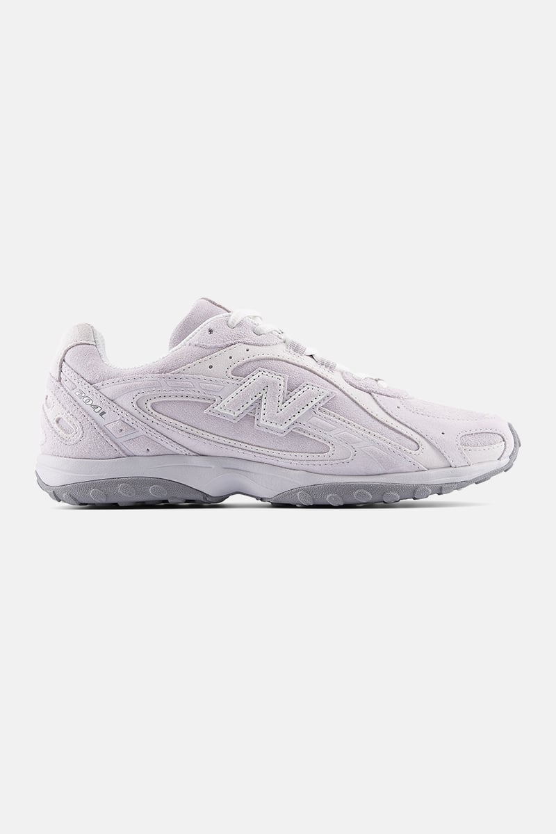 New Balance 204L Sneakers for Women | Stylerunner