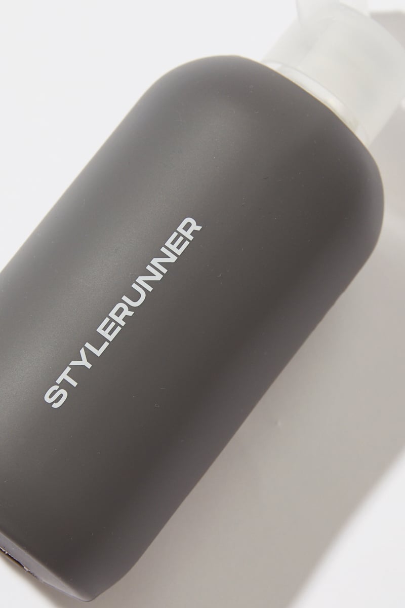Stylerunner Carry Me Glass Bottle Charcoal | Stylerunner