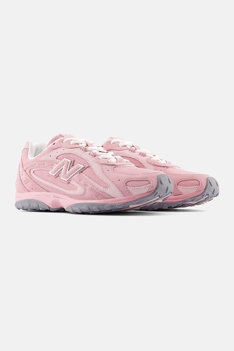New Balance 204L Pink Taffy | Stylerunner
