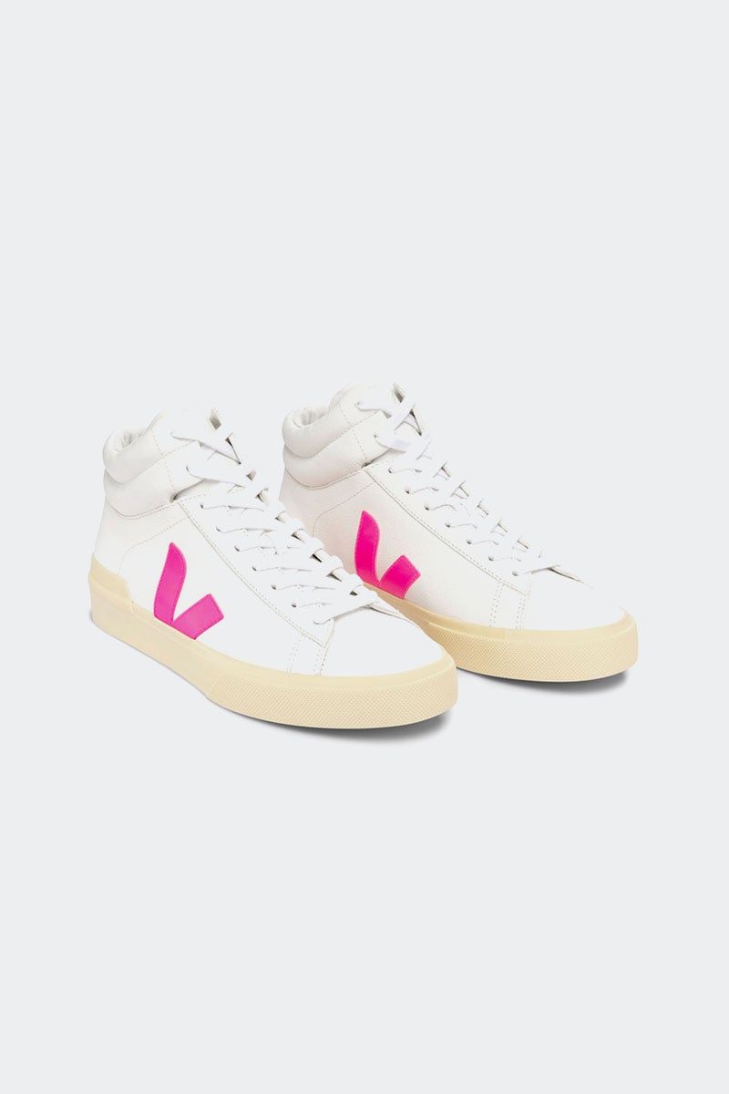 Veja Minator Chromefree Extra White/Sari Butter | Stylerunner