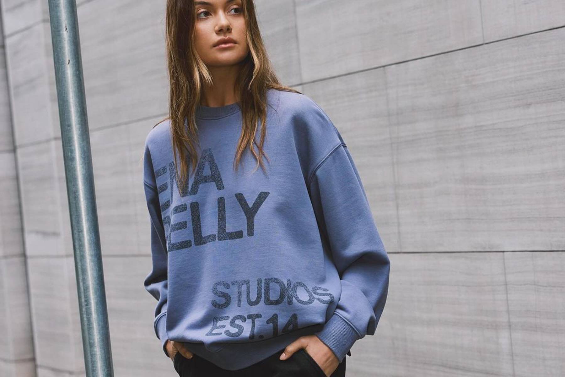 Women’s Shoes - Sneakers, Running Shoes & Slides | Stylerunner