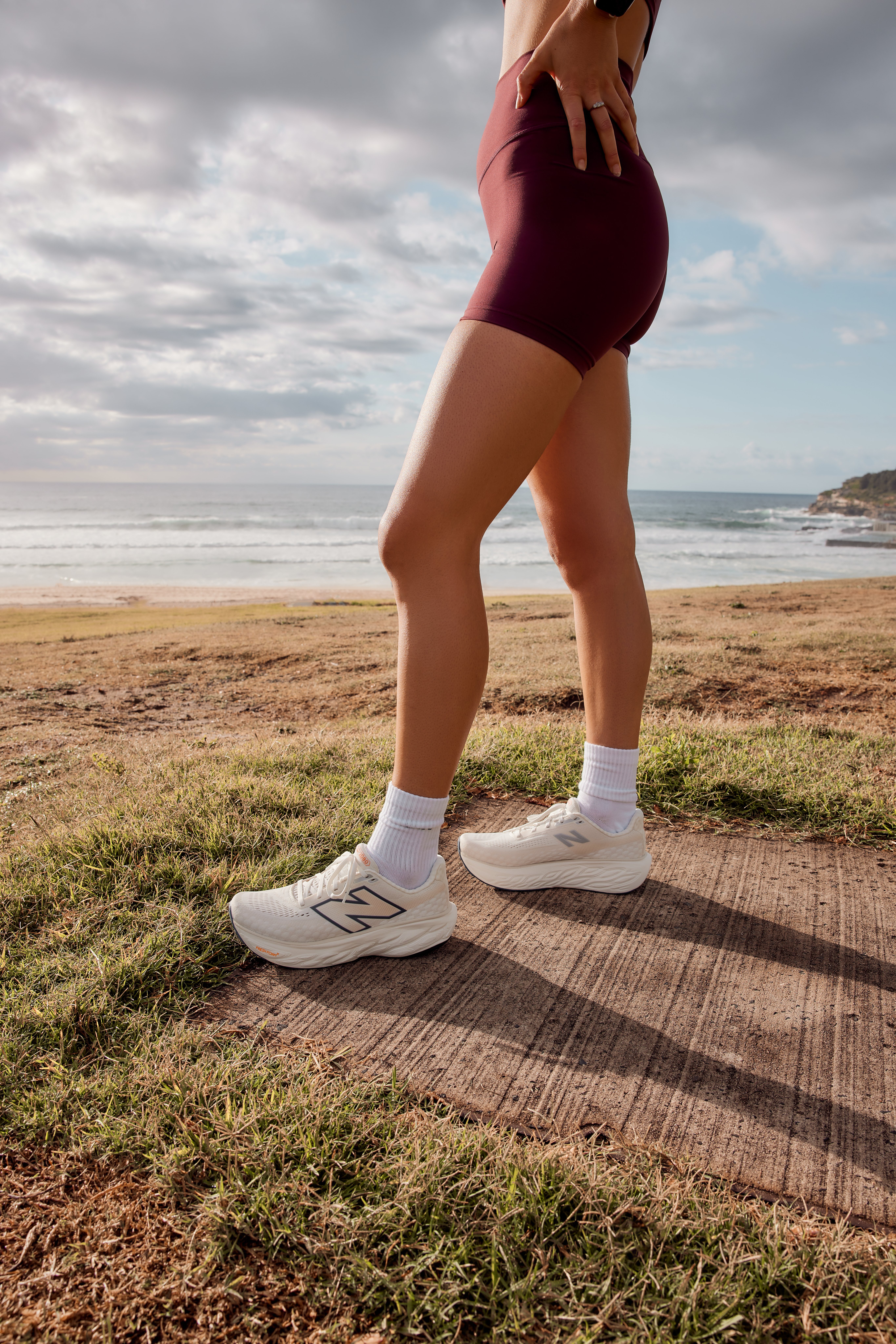 Run Hub: Chloe Dew x New Balance | Stylerunner