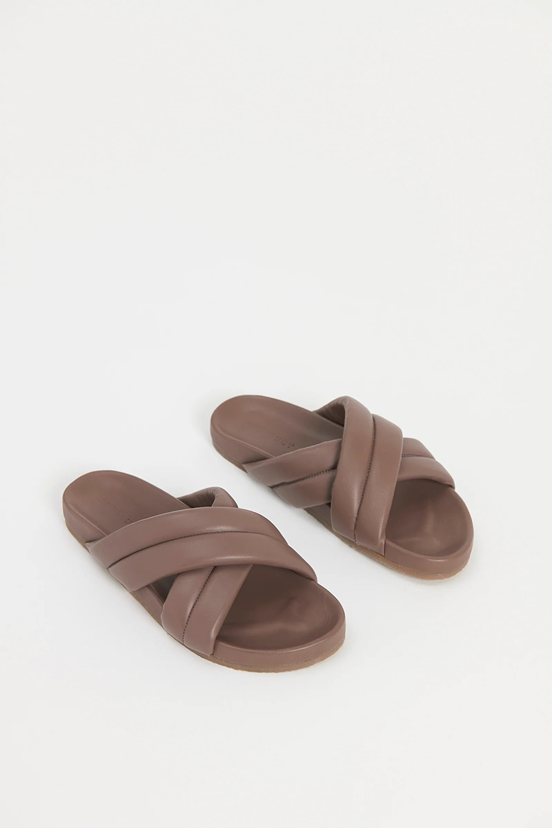 Nude Lucy Crossover Leather Slide Soot | Stylerunner